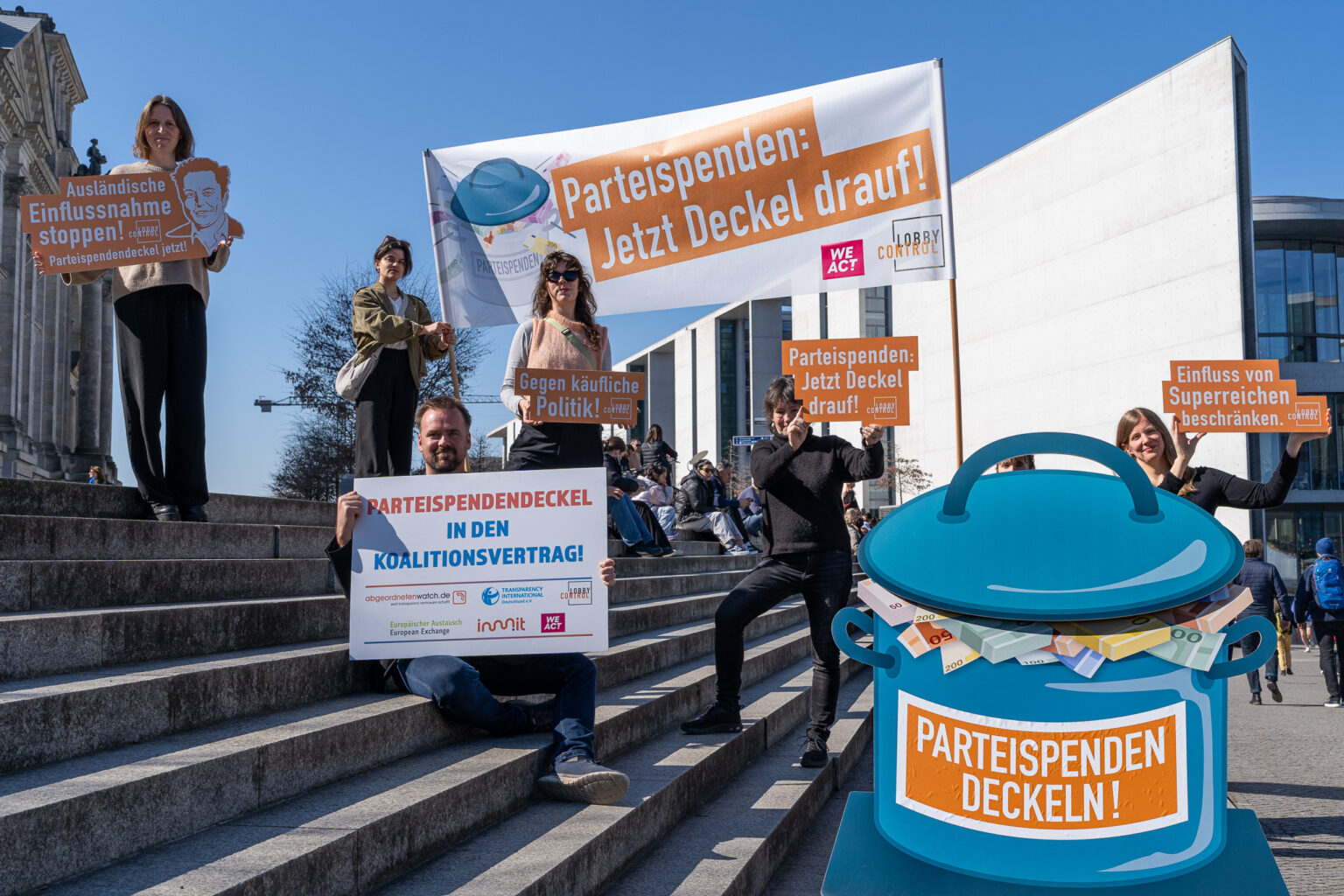 LobbyControl | Klärt auf über Lobbyismus